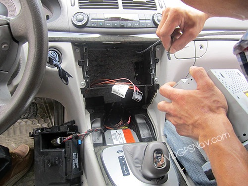 Mercedes W211 Aftermarket Radio Installation | Complete DIY Upgrade Guide